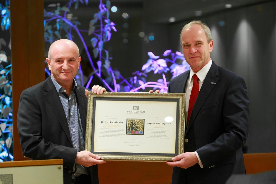 Merck CEO and Chairman of the Executive Board honoured with Weizmann ...