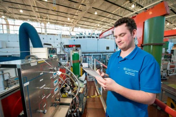 STFC and Diamond Light Source host Apprentice Day on August 23 at the ...