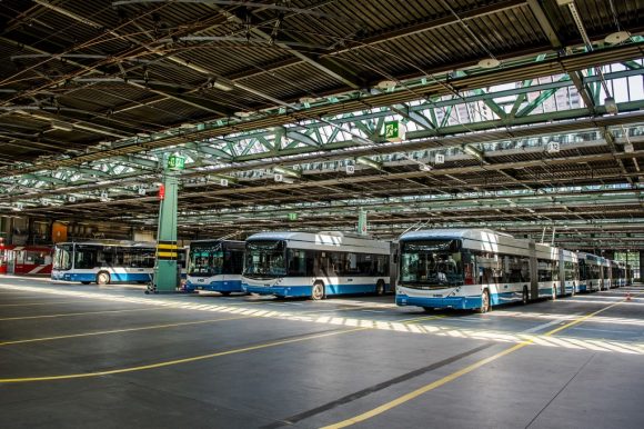 Siemens to deliver and install 45 eBus Sicharge UC charging stations ...