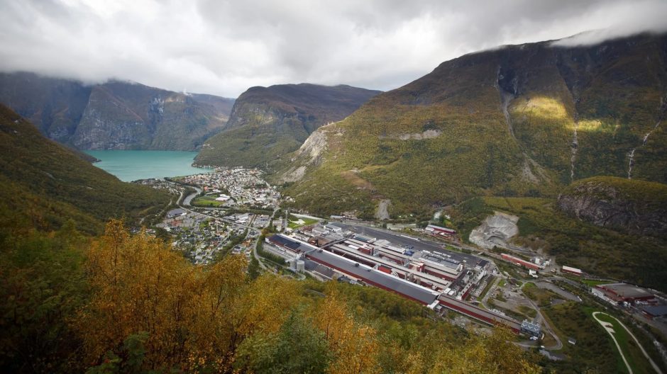 Norsk Hydro to upgrade the electrolysis cells at its aluminum plant in ...