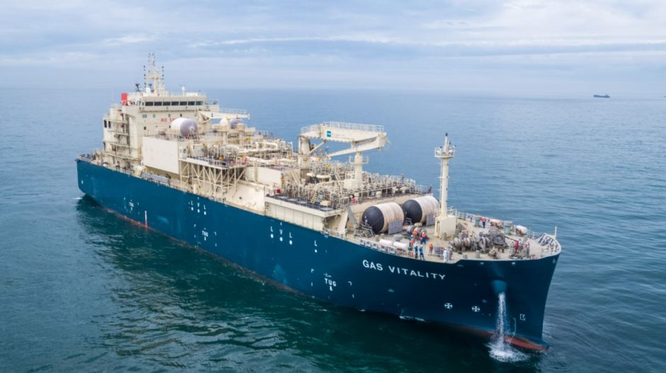 TotalEnergies completes Marseille’s first LNG bunkering operation of a ...