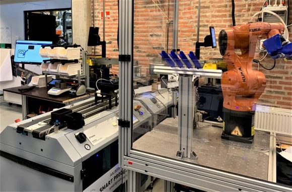 Aalborg University researchers connected a KUKA robot to a Microsoft ...