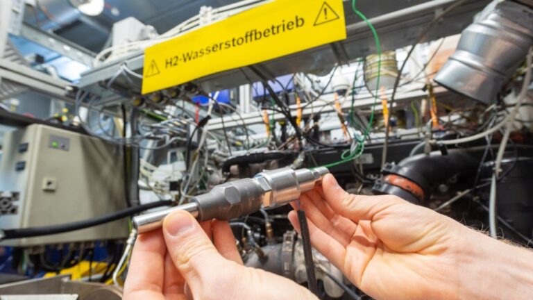 Bosch to demonstrate how hydrogen engines and electrification can make ...