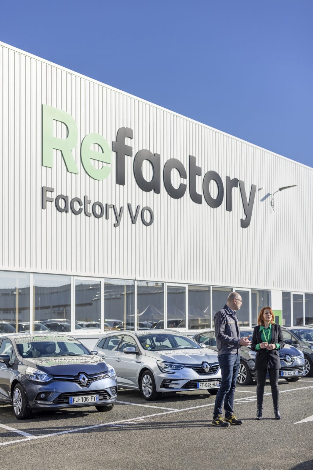 Renault Group deploys AirSeT equipment from Schneider Electric to ...