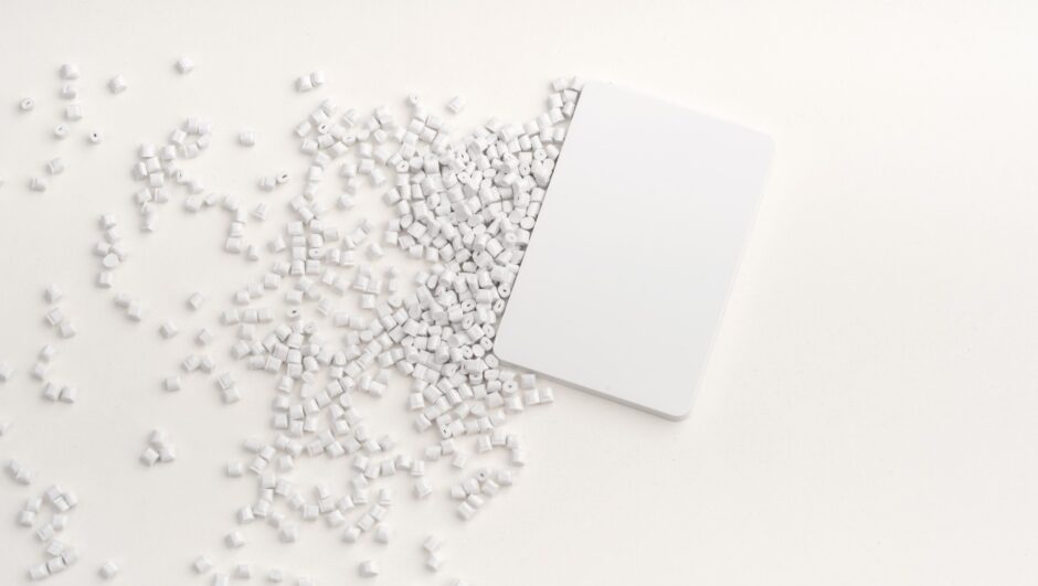 Covestro Develops New Polycarbonate Resin with 90% Recycled Content ...