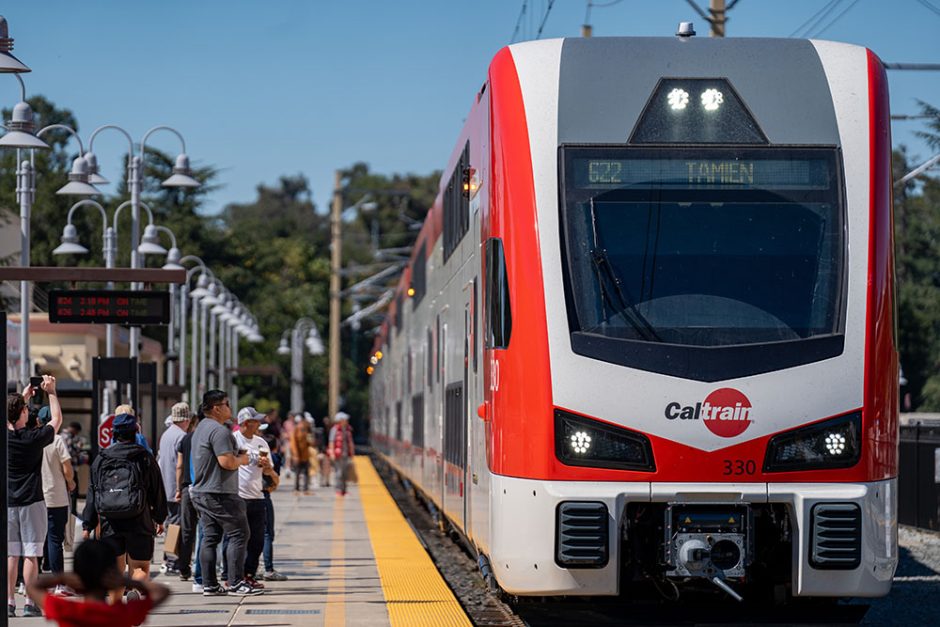 Stadler and Caltrain Expand Partnership to Strengthen EMU Fleet ...